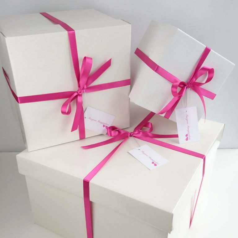 Red Felt Button Hat with Nautilus - Imogen's Imagination