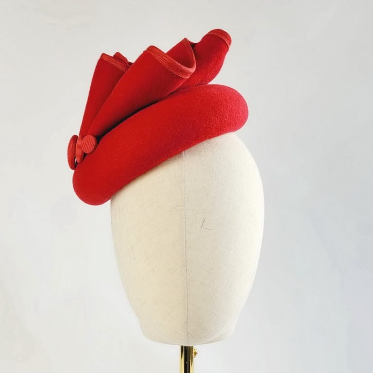 Red Felt Hat with Wave and Buttons - Imogen's Imagination
